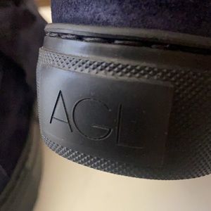 Agl | Shoes | Agl Suede Sneakers | Poshmark